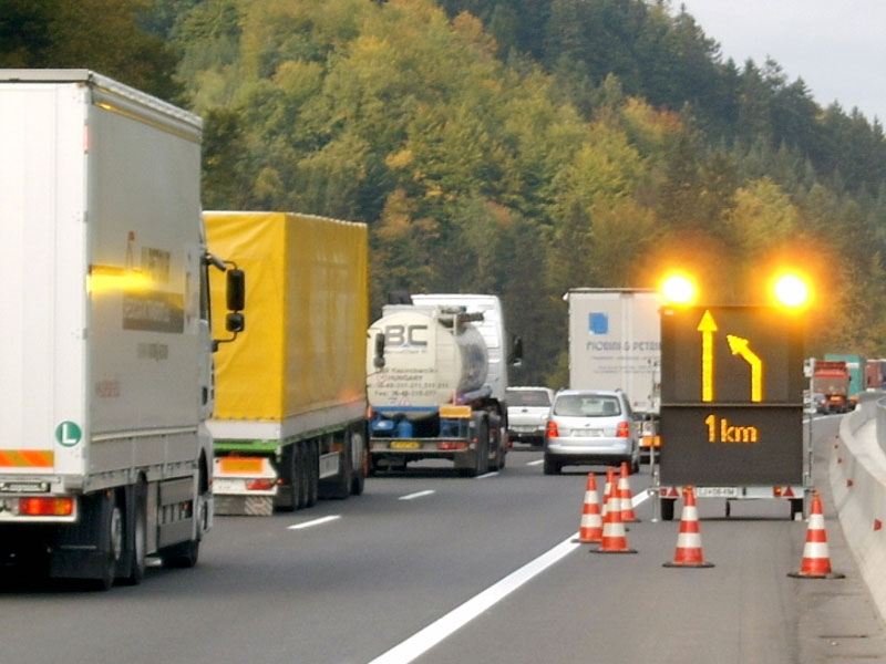 Mobile & Variable Message Signs - ITAIA